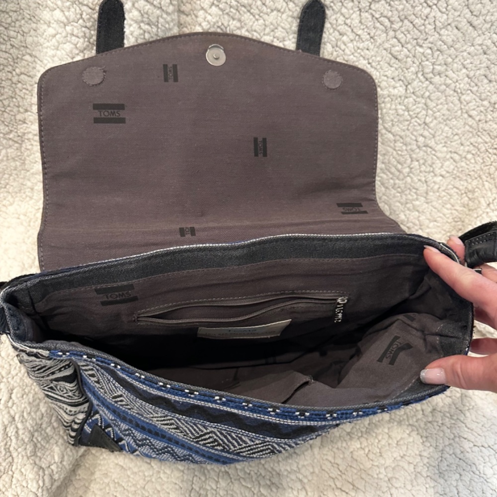 Rare Tom’s Messenger Bag - Gem